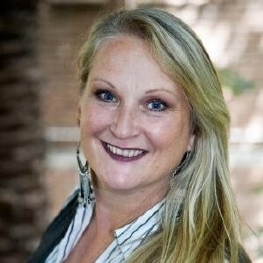 Andrea Brown | East Gippsland Marketing Inc